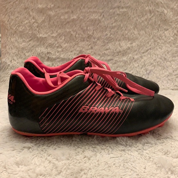 Brava | Shoes | Brava Soccer Kids Racer Cleats 35d | Poshmark